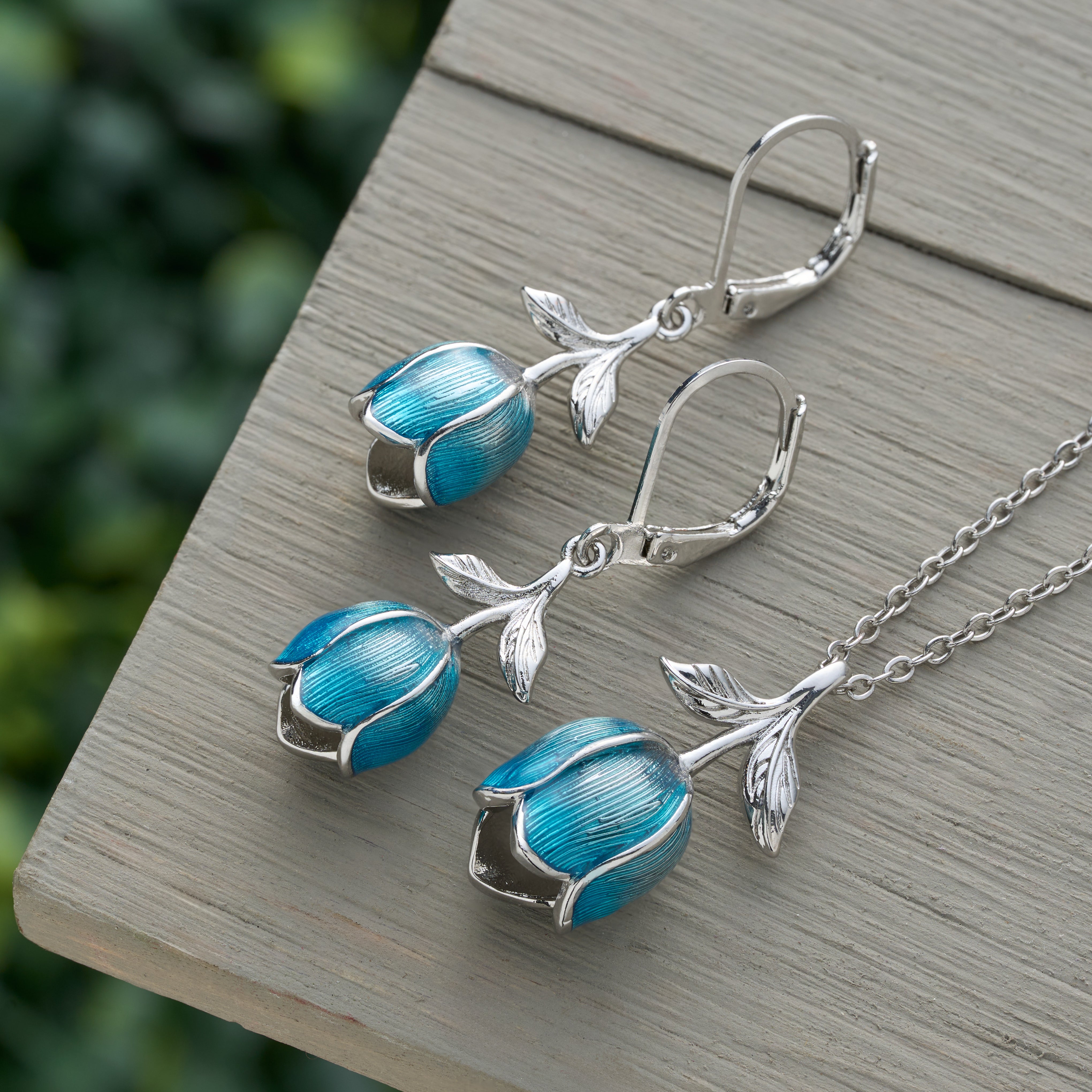 Hand-Painted Mythical Blue Tulip Gift Set – Chadds Ford Jewelry
